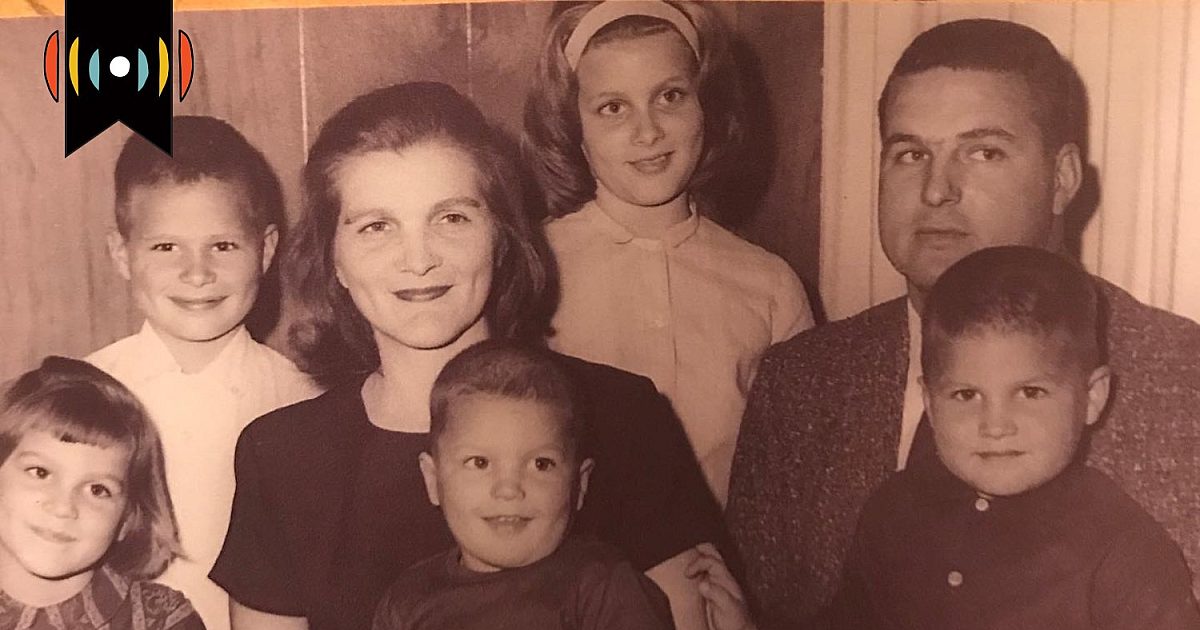 Undercover under a sheet | WORLD