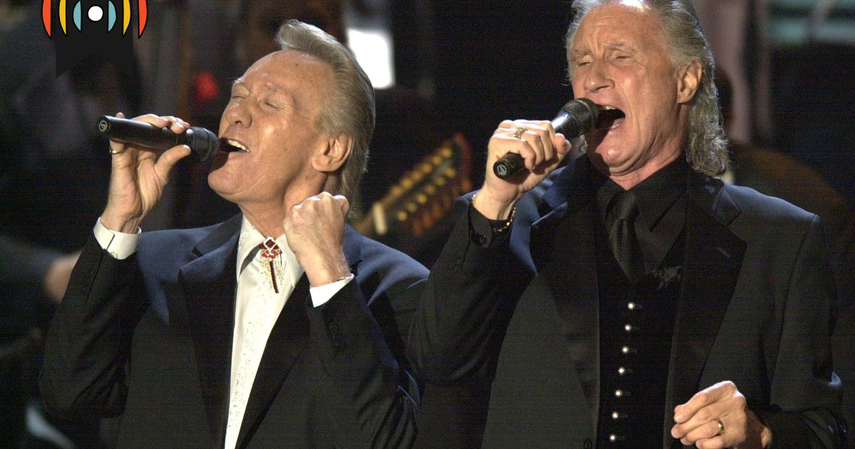 A tribute to two legendary vocalists | WORLD