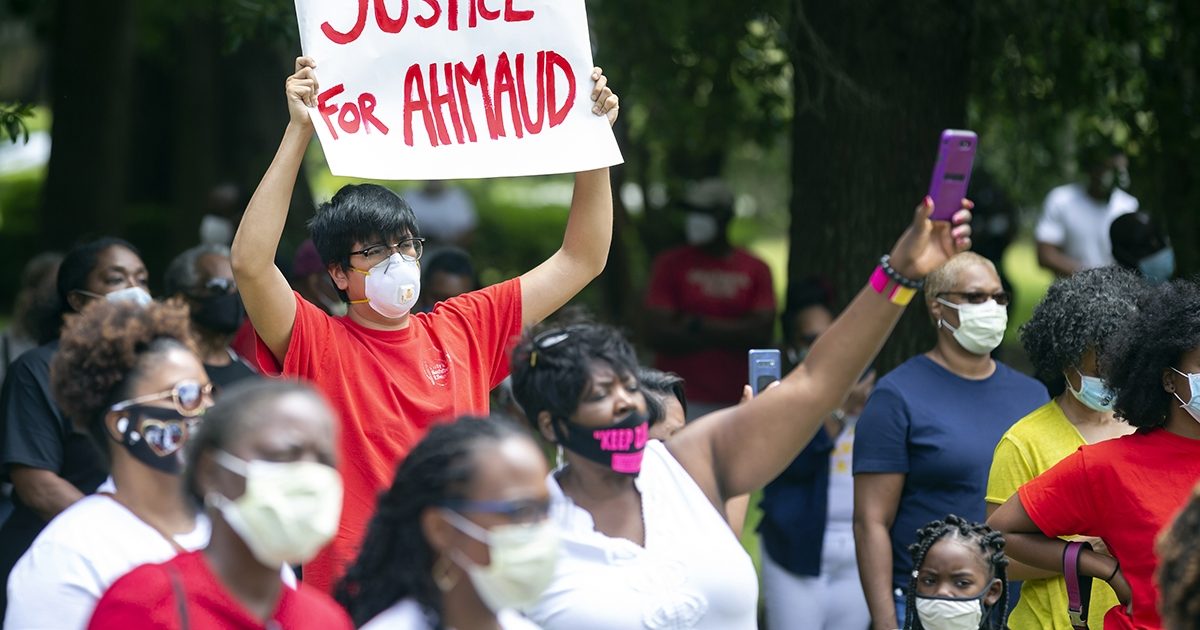 Man who filmed Arbery shooting arrested | WORLD