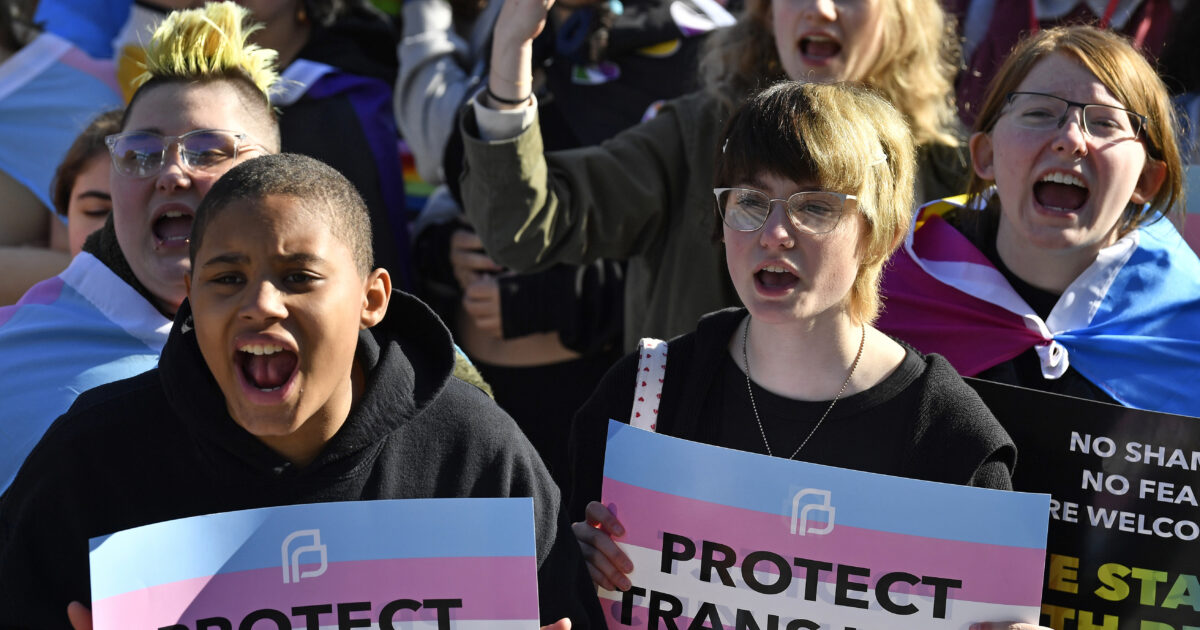 ACLU takes juvenile transgender laws to Supreme Court | WORLD