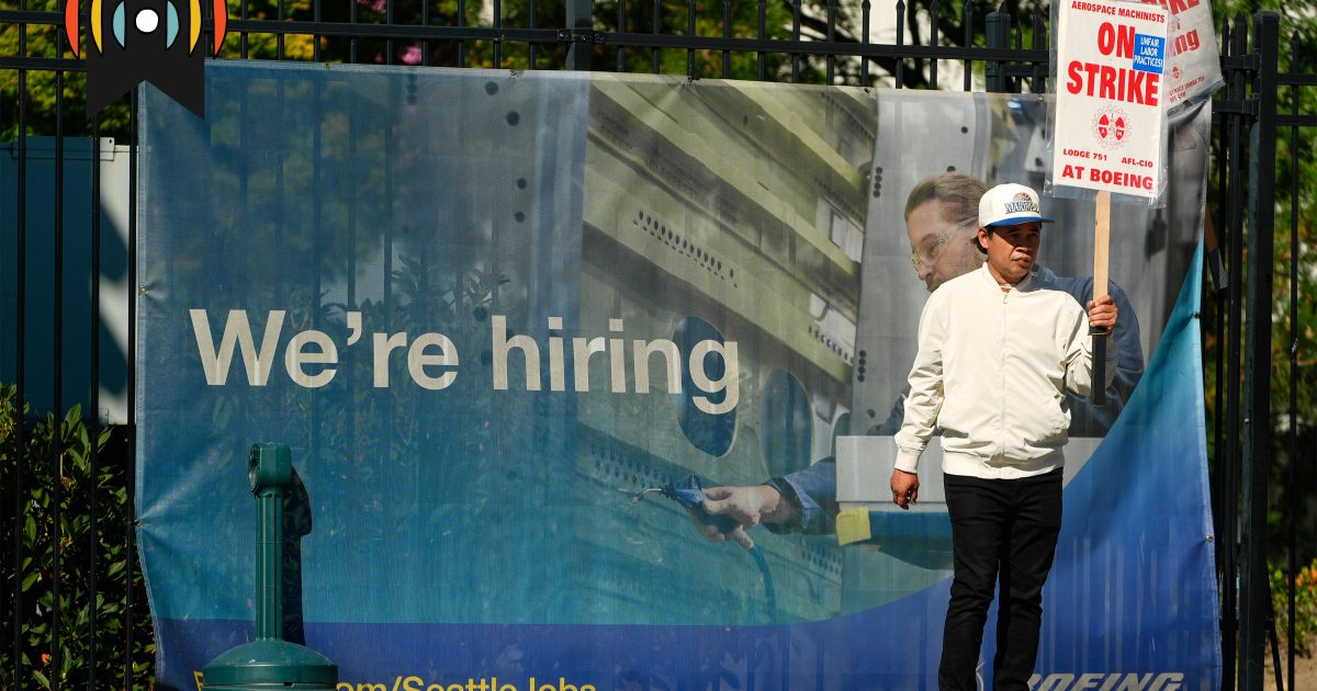 Moneybeat: Red states dominate | WORLD