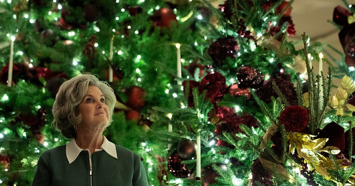 Federal employees given five-day weekend for Christmas | WORLD