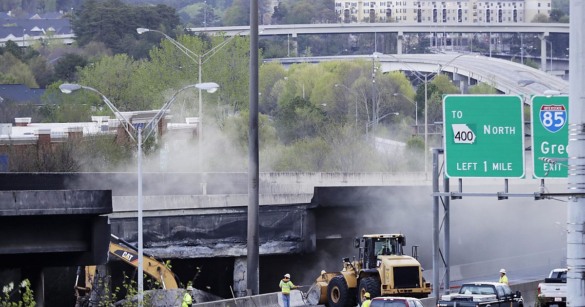 Atlanta interstate bridge collapses in fire | WORLD
