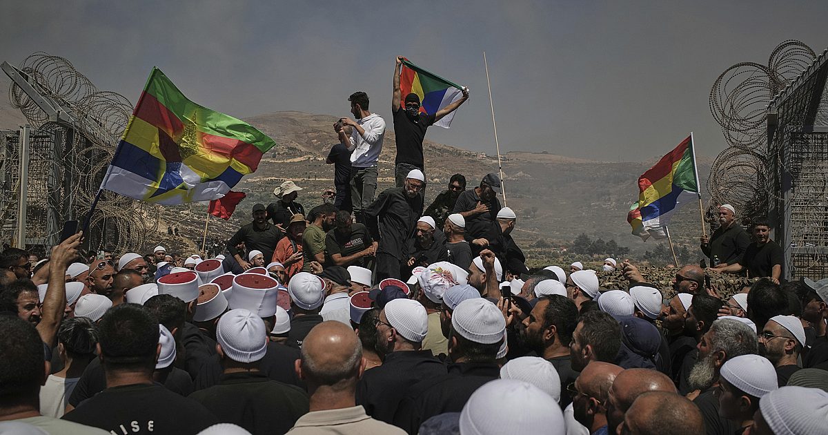 Syria and Druze minority renew ceasefire after days of… | WORLD