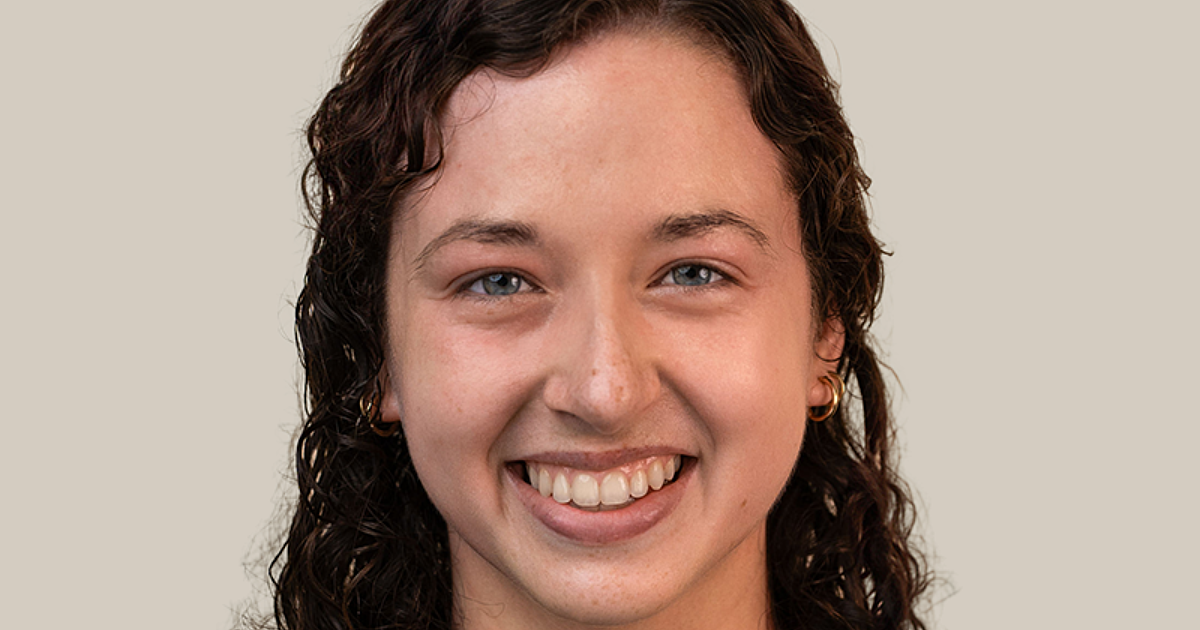 Elizabeth Russell | WORLD