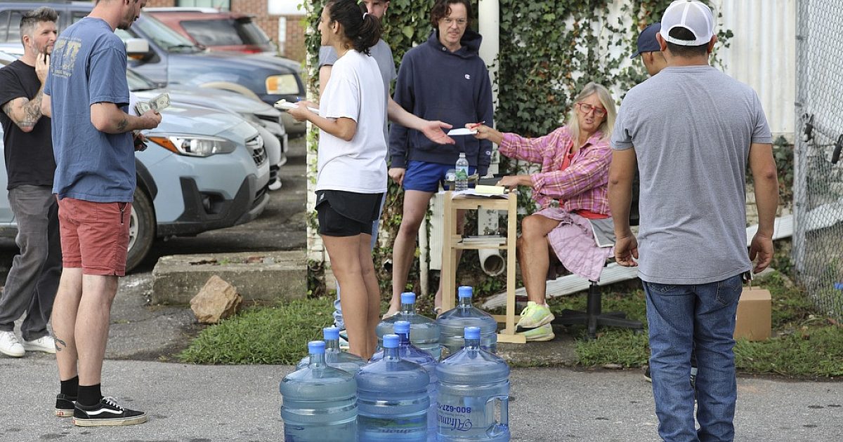 Hundreds missing, over 130 deaths confirmed after Helene | WORLD