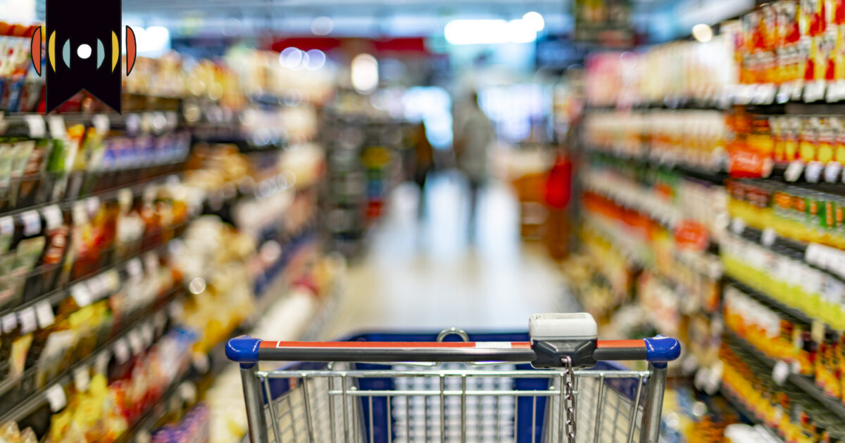 Kicker: Grocery store nuptials | WORLD