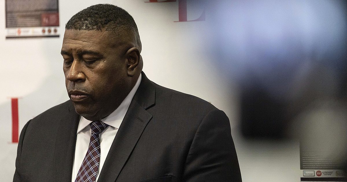 Former NYPD chief’s home searched amid abuse allegations | WORLD