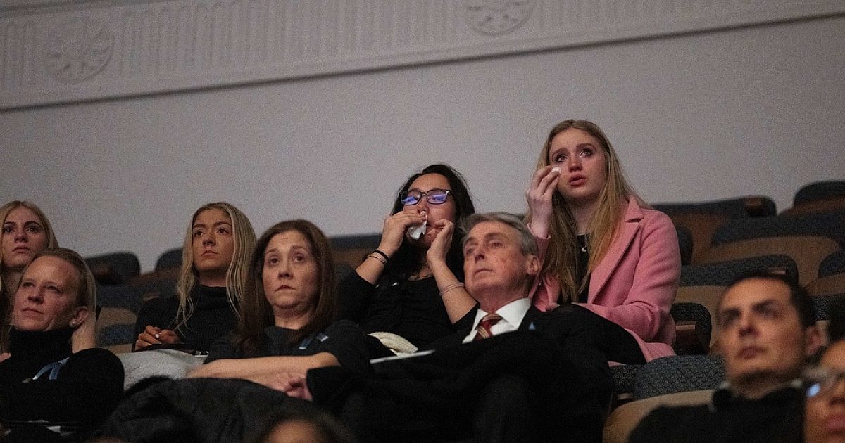 Families of Flight 5342 crash victims hold memorial service | WORLD
