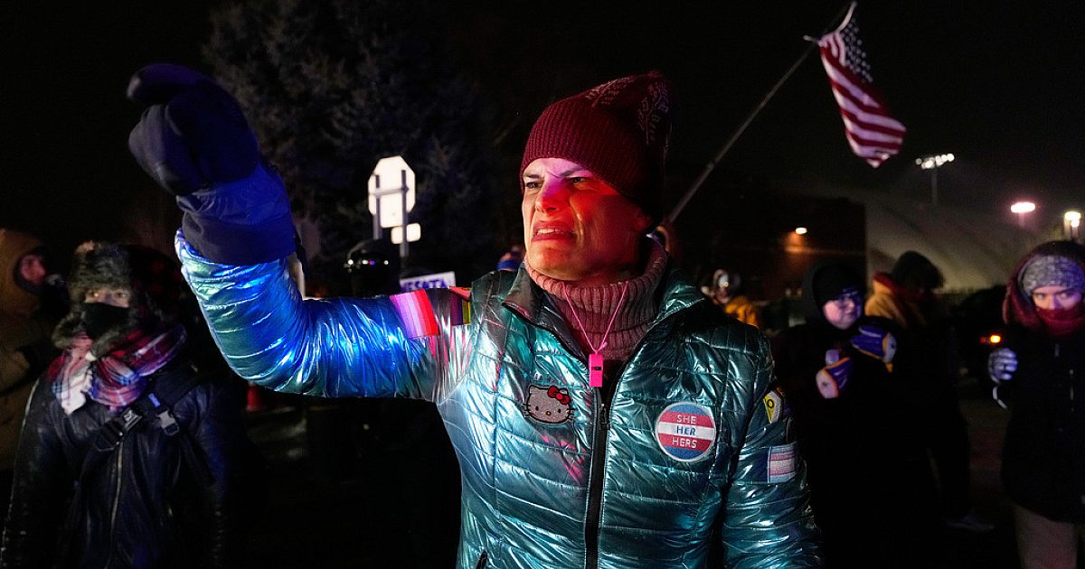 Protest halts worship at Minneapolis church; DOJ probes | WORLD