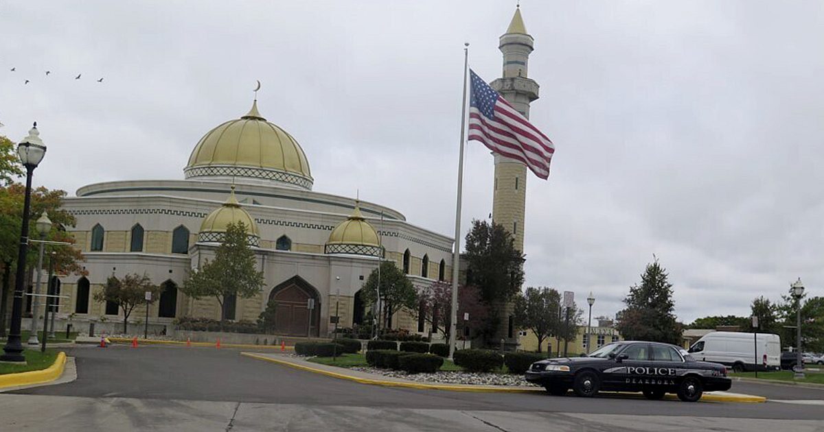 Detroit Catholic archbishop slammed for praise of mosque | WORLD