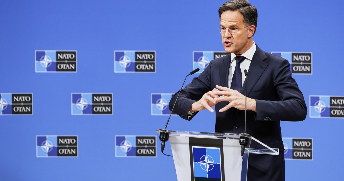 NATO foreign ministers seek “security through strength” | WORLD
