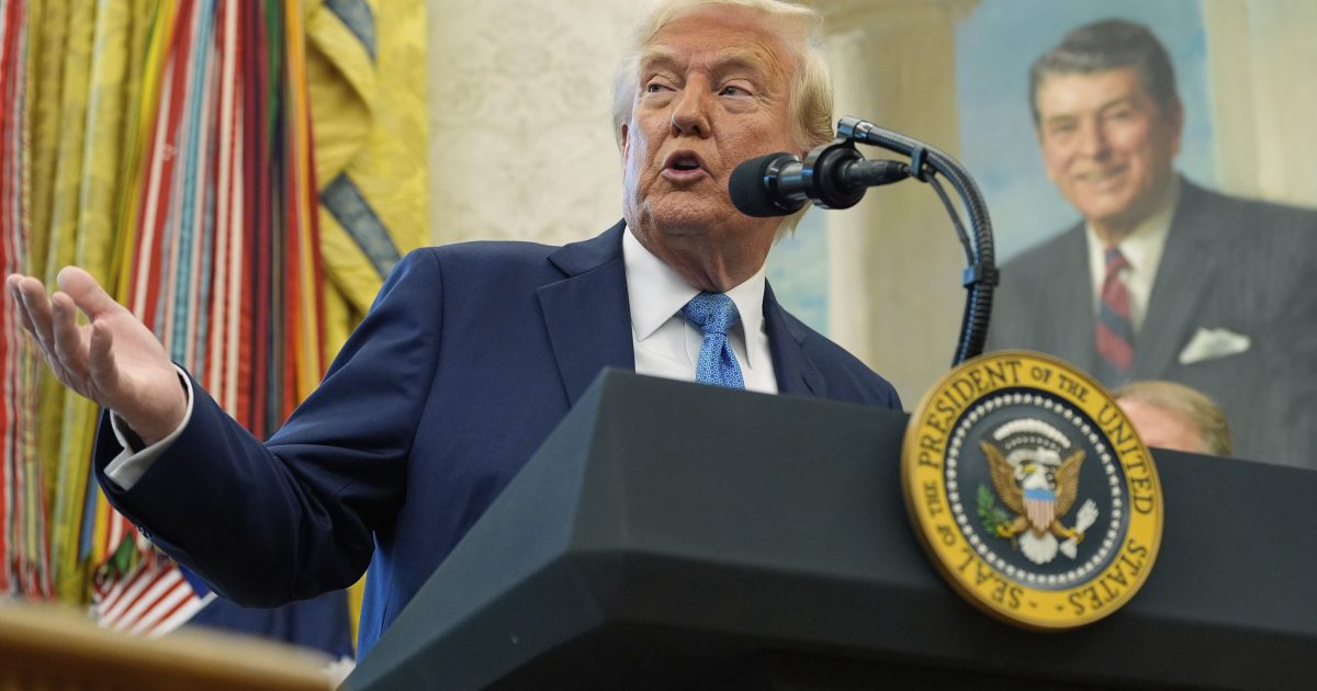 Trump pushes SEC to ditch quarterly earnings reports | WORLD