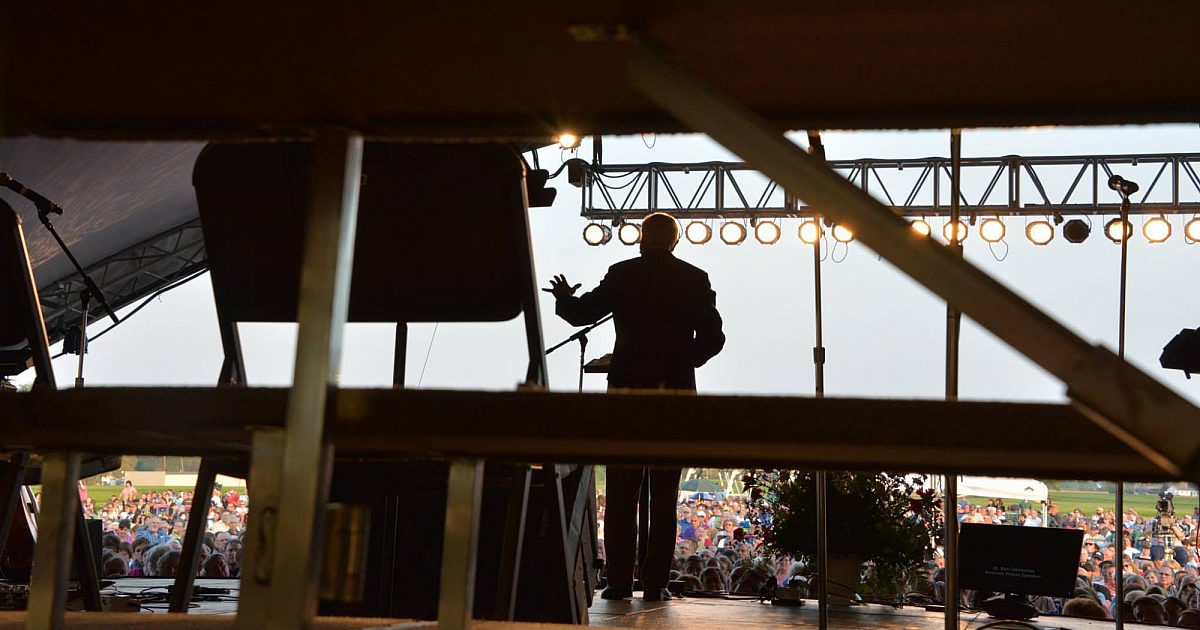 RZIM will end apologetics ministry | WORLD