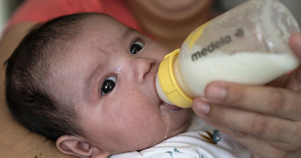 Health officials strengthen baby formula testing | WORLD
