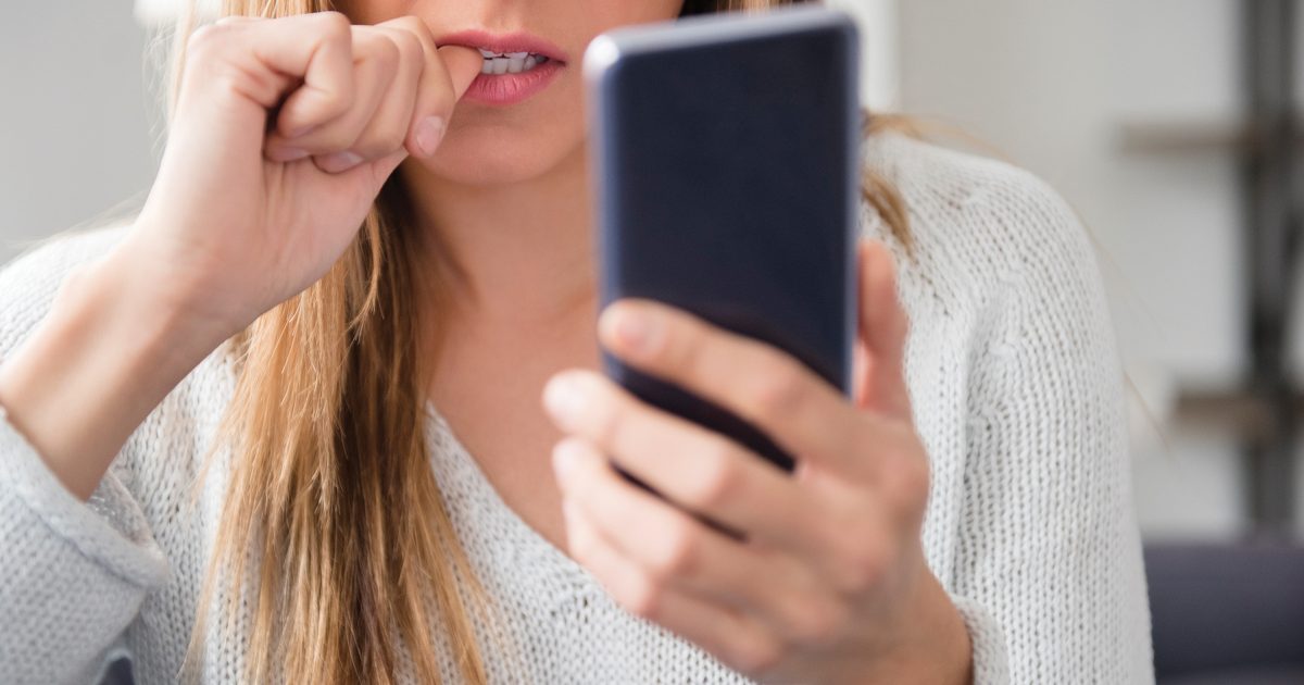 Backgrounder: What is telephobia? | WORLD