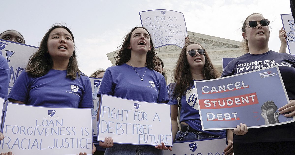 Federal judge keeps Biden debt relief on hold | WORLD