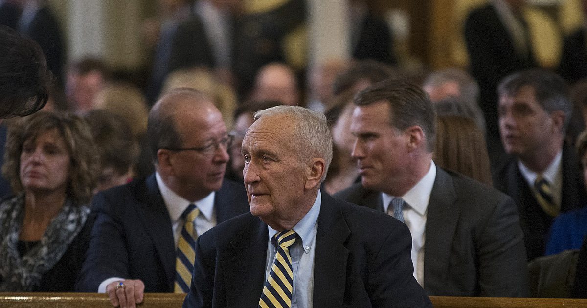 Notre Dame coach Gerry Faust dead at age 89 | WORLD