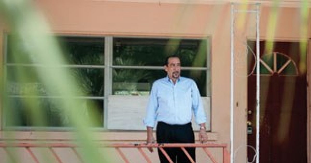 Foreclosing in | WORLD