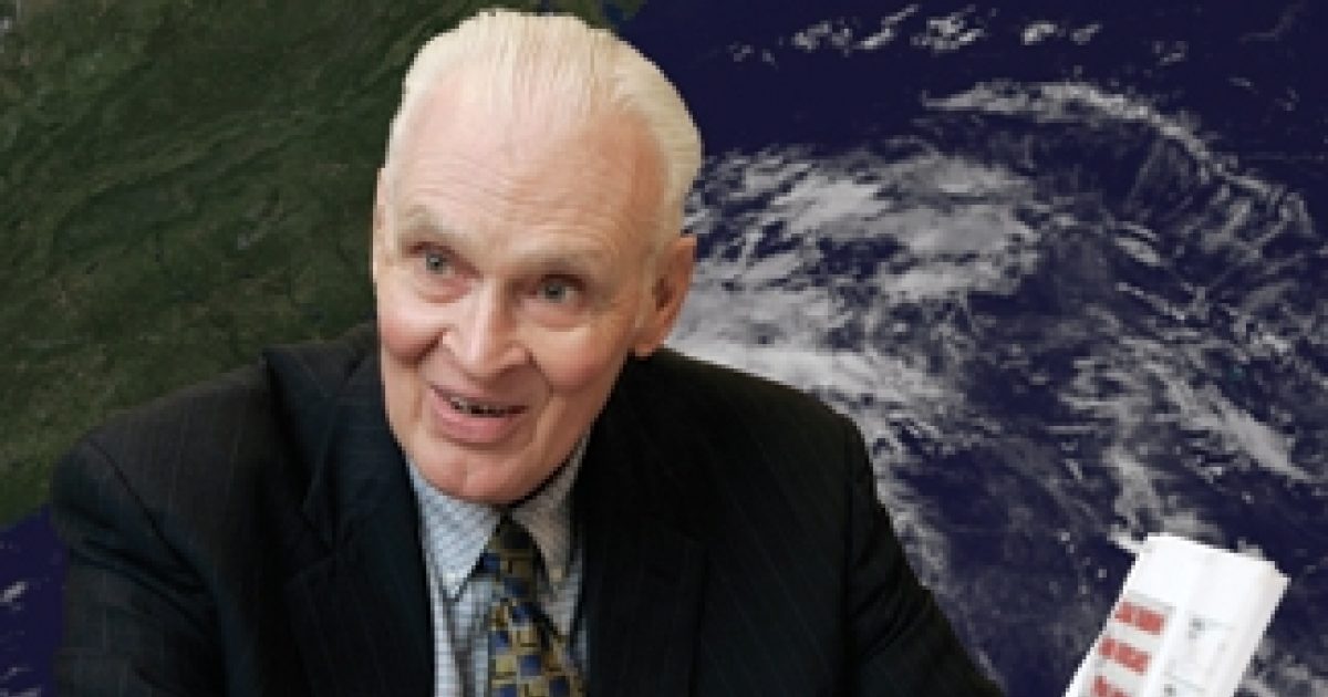 Storm warner | WORLD