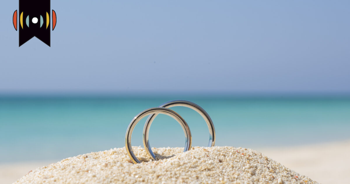 Kicker: Diving for diamonds | WORLD