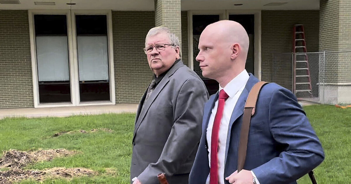 Michigan lobbyists, politician sentenced in marijuana bribery… | WORLD
