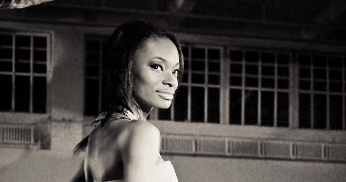 Runway platform | WORLD