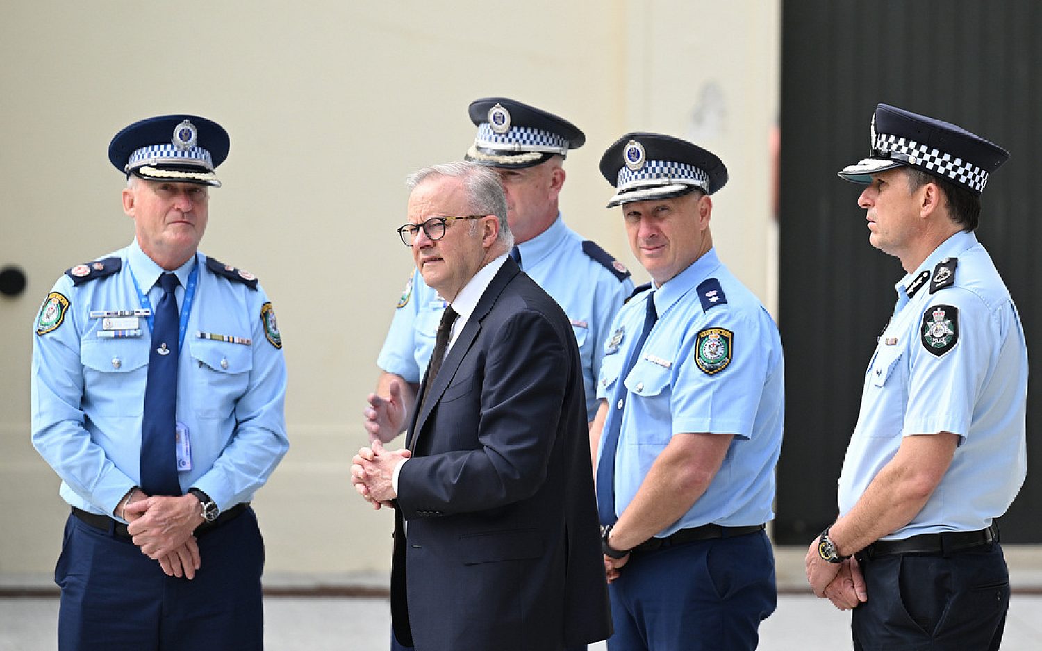 Bondi Beach mass shooting likely tied to Islamic State group | WORLD