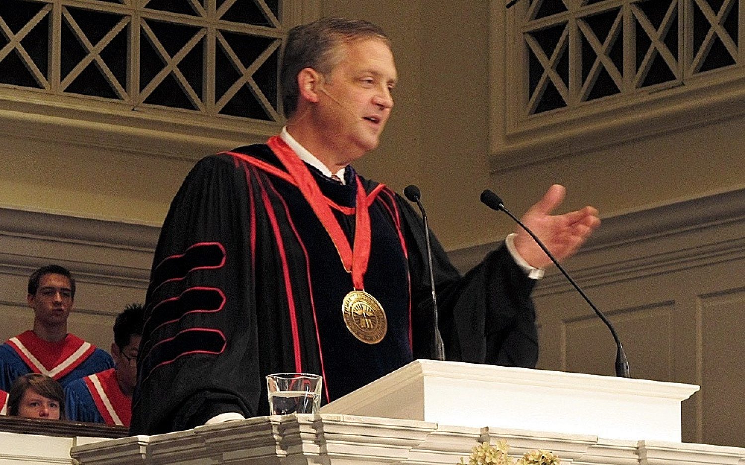 Albert Mohler calls for SBC to clarify role of pastor | WORLD