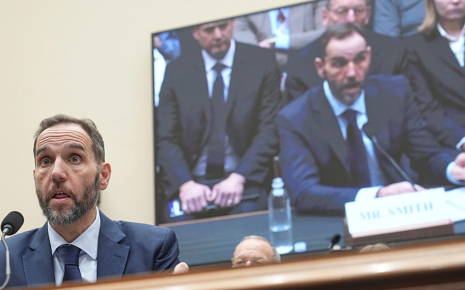 Jack Smith congressional testimony triggers partisan crossfire | WORLD